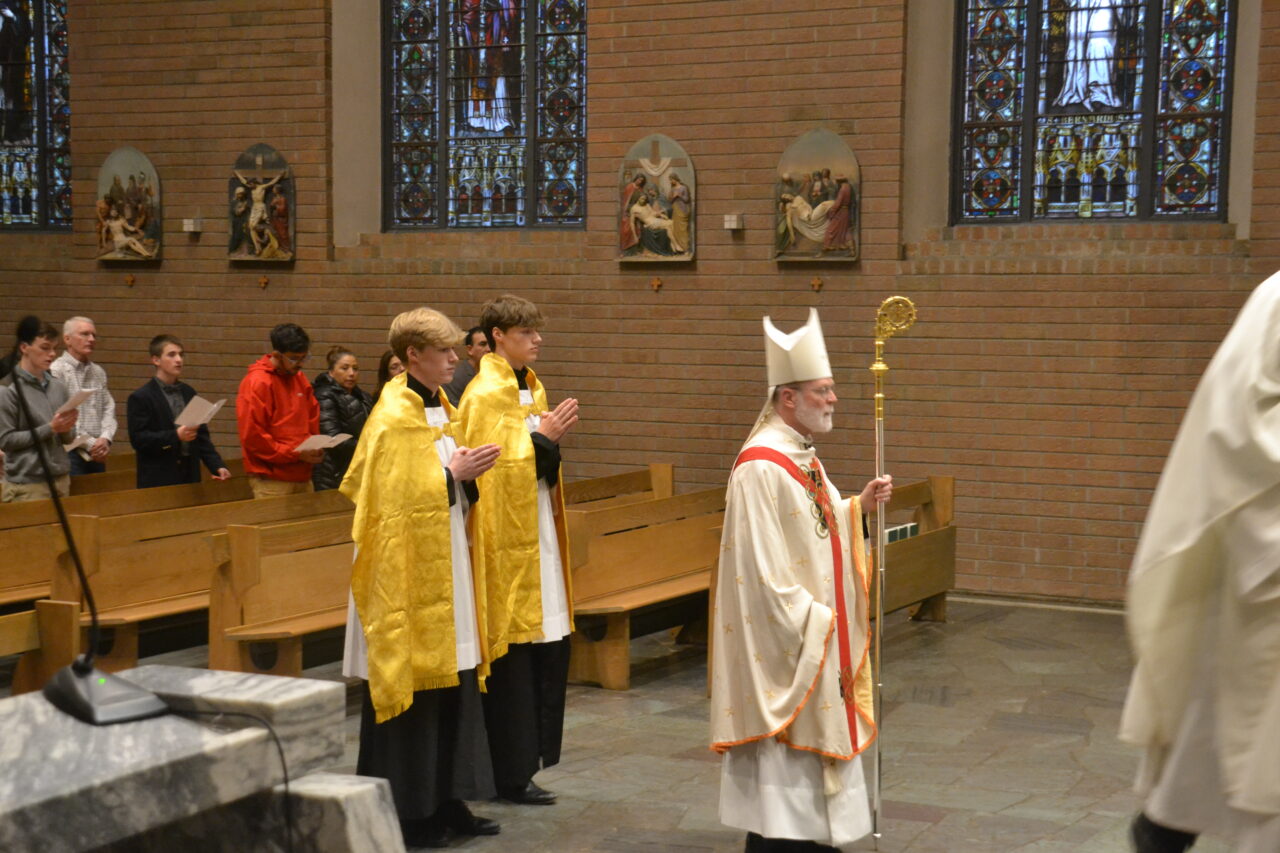 Mass of the Lord's Supper Photos + More - Belmont Abbey